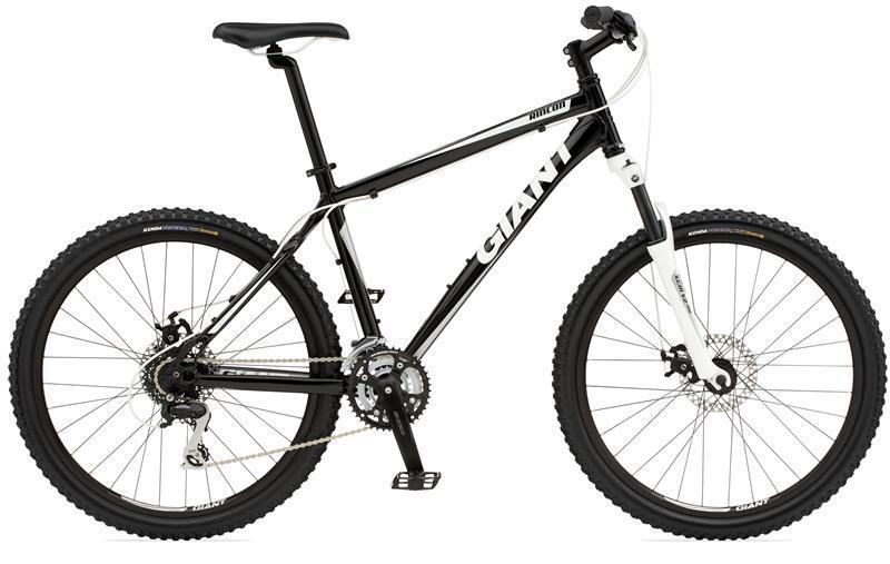 2018 Giant Rincon (Black)
